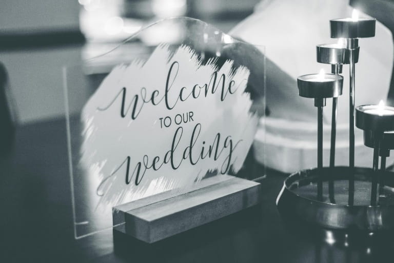Trends in Personalizing Wedding Invitations Today - Impraise